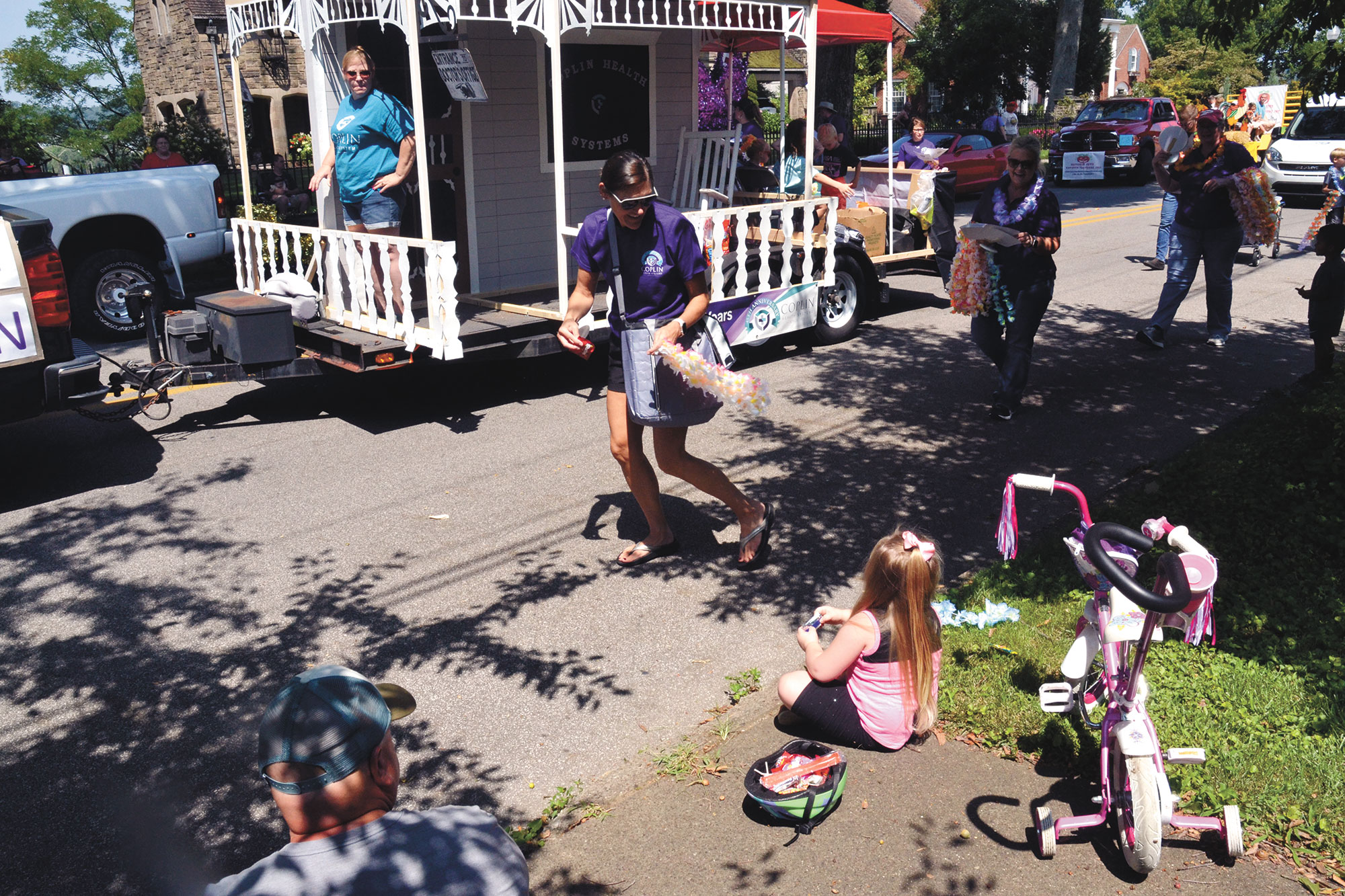 08-21-23-Homecoming-Parade-6 | News, Sports, Jobs - News and Sentinel